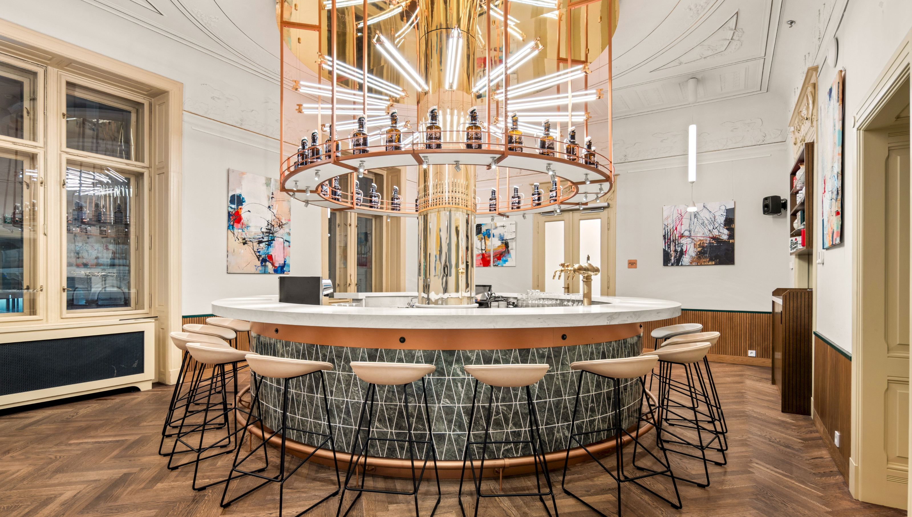 Pilsner Urquell: The Original Beer Experience - Brewer's Bar